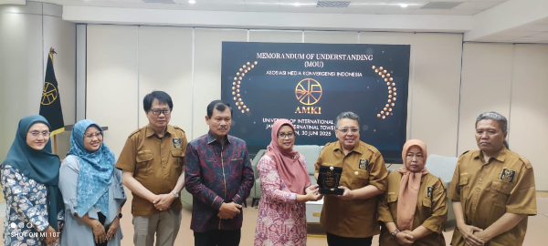 AMKI Pusat dan FISIP Uhamka Tandatangani MoA dalam Upaya Penguatan ...